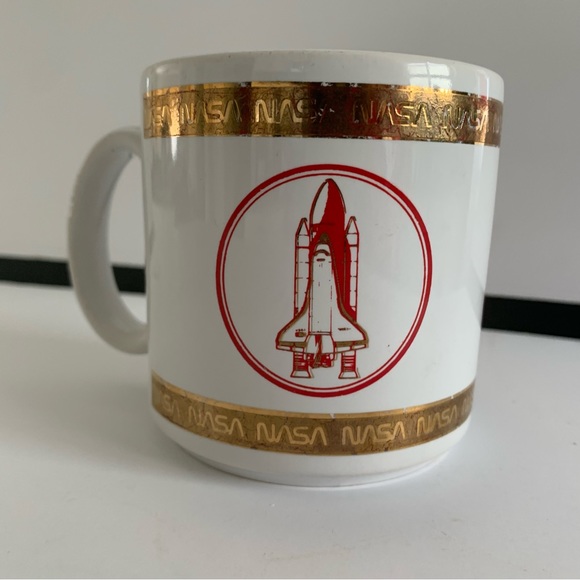 Unique Vintage | Dining | Nasa Space Port Usa Vintage Space Shuttle ...